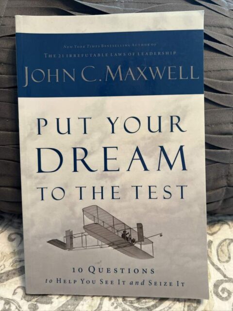 Best John Maxwell Books | Top 8 Books Written by John Maxwell Every ...